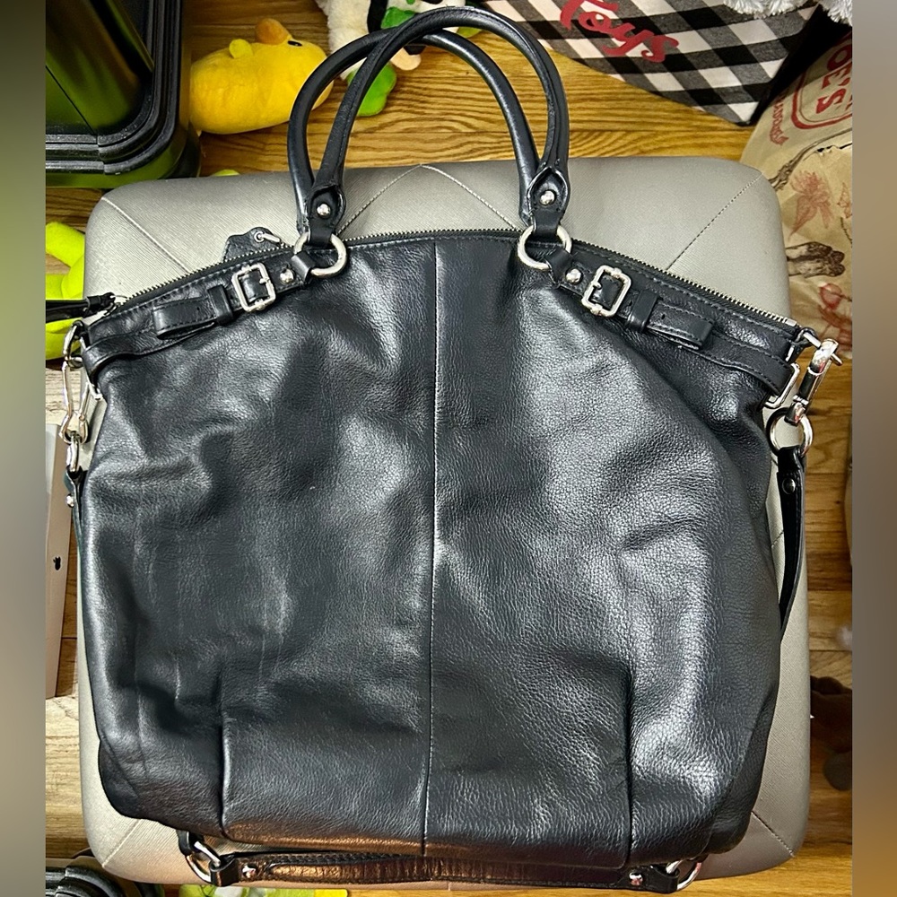 *Authentic* Coach Madison Lindsay Leather: Silver/B - Gem